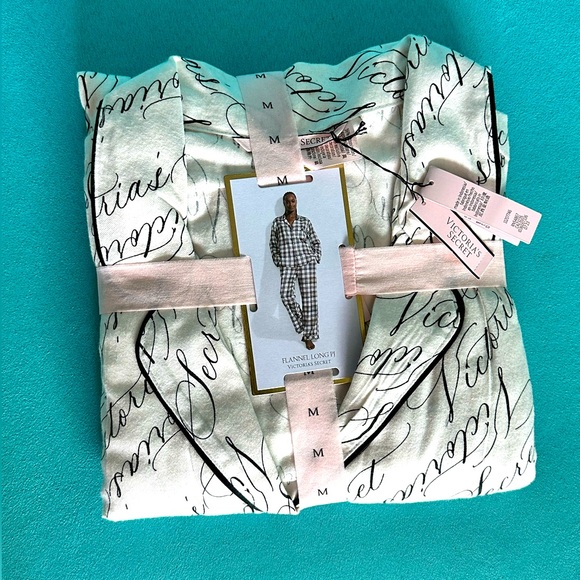Victoria's Secret | Intimates & Sleepwear | Nwt Victorias Secret ...